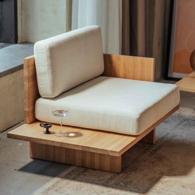 Comact & Comfortable Square Sofa One-Seater | Homeblend